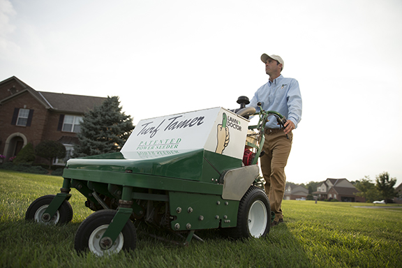 Power Seeding | Lawn Doctor of Strongsville-Stow